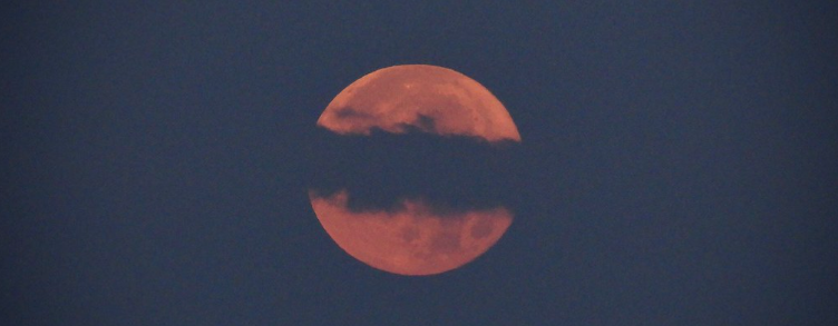 The Historicity of the Moon Split – Mehdi's Library